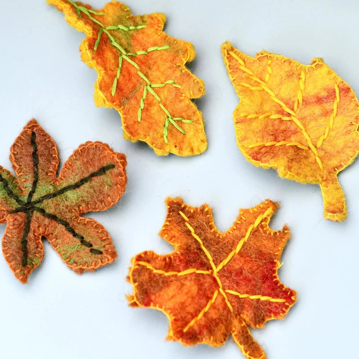 Felt Autumn Leaves – Play to Learn