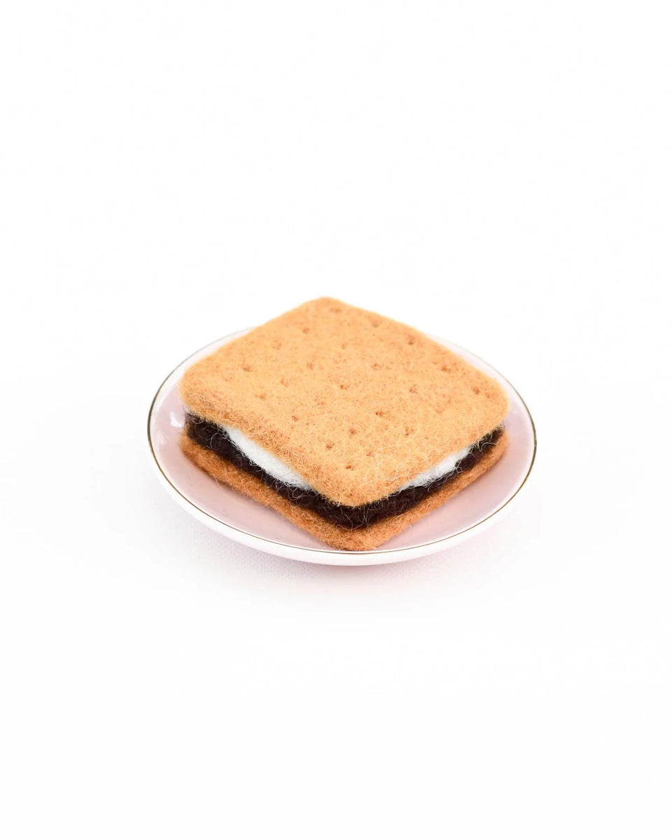 Felt Smore – Play to Learn