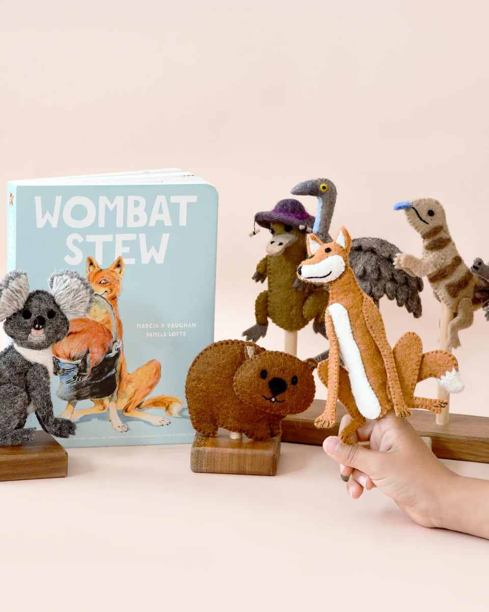 Wombat Stew Finger Puppet Set – Play to Learn