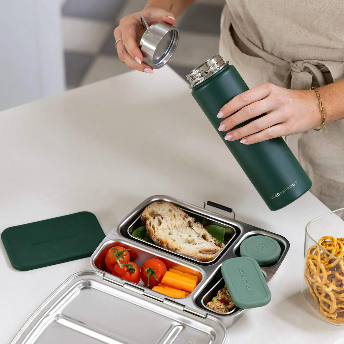 Seed & Sprout Stainless Steel Drink Bottle 650ml-Moss – Play to Learn