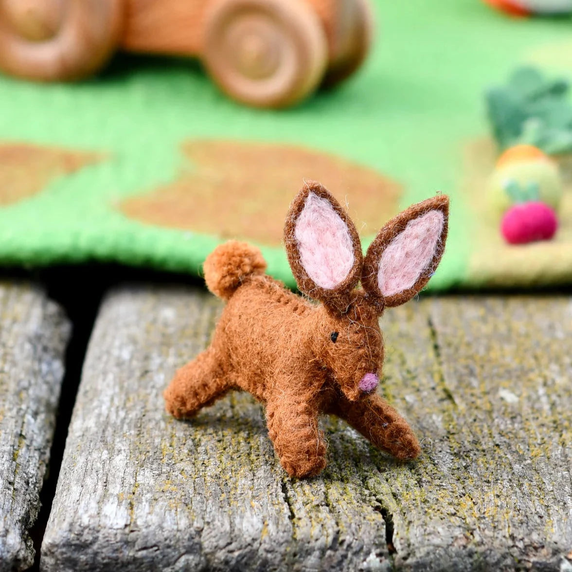 Felt Rabbit – Play to Learn