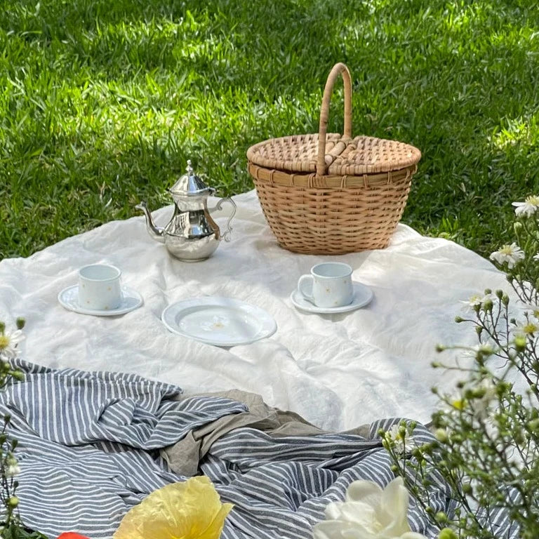 Wattle & Clay Picnic Basket Deluxe Tea Set – Play to Learn