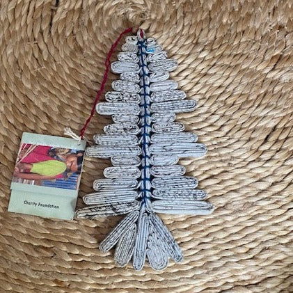 Recycled paper Christmas Tree decoration – Play to Learn